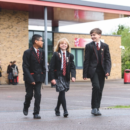 Home - Holmleigh Park High School